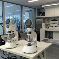 China High-precision Leather Thickness Tester / Meter Leather Materials Thickness Testing Instrument Textile Testing Machine for sale