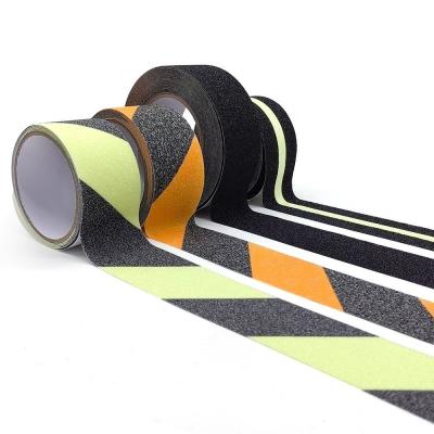 China Abrasive Surface Floor Grip Strips For Industrial Floor Hazard Areas Strong Adhesion for sale