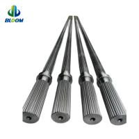 China Wear Resistant Bimetallic Extrusion Screw Shafts NiCrMO Material for Petrochemical Applications for sale
