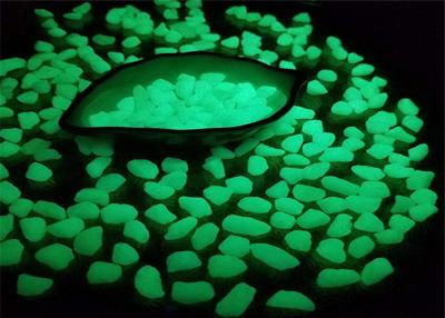 China Glow in the Dark Garden Pebbles 100Pcs Solar Charged Walkway Decoration 2-3cm for sale