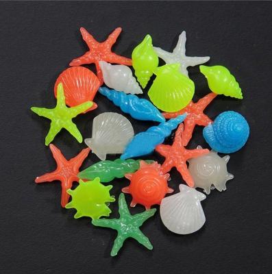 China Glow in the Dark Glass Pebbles 1-3mm for Aquarium Decorative Stones Night Glowing for sale