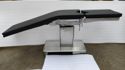 China CE Certified Electric Hydraulic Operating Table 2100mmx520mm 250kg Load Surgical Equipment for sale