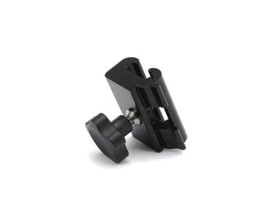 China Heavy Duty Surgical Table Clamp for Stirrup Waist Shoulder Holders Side Rail 32x9mm for sale