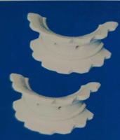 China 38x30x4mm Ceramic Random Packing Saddle Rings For Distillation Column for sale