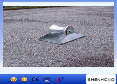 China Medium Duty Pressed Straight Line Pipe Cable Laying Roller Zinc Plate Finished for sale