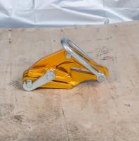 China 40KN Cable Pulling Clamp Aluminum Alloy Conductor Gripper Maximum Gap 32 for ACSR 300-400 for sale