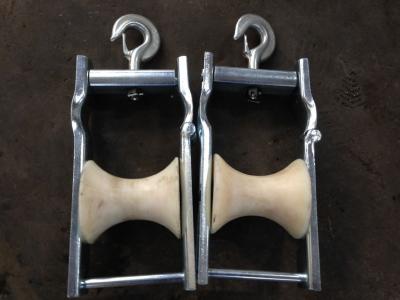 China Galvanized Nylon Sheave Aerial Cable Pulley Block For Conductors for sale