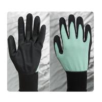 China Precision Machinery Foam Palm Coating Nylon 15 Gauge Hand Safety Gloves for sale