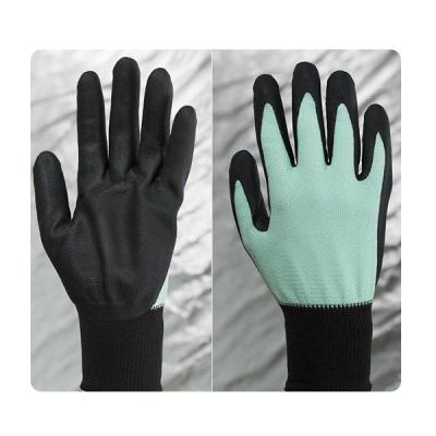 China Precision Machinery Foam Palm Coating Nylon 15 Gauge Hand Safety Gloves for sale