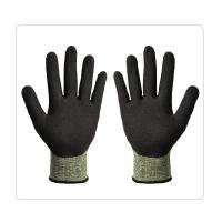 China Machine Repairing Green HPPE Knitted 18 Gauge ANSI Level 2 Cut Resistant Gloves for sale