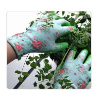 China Rubber Coated 15 Gauge Flower Knitting Children's Outdoor Use Gardening Gloves for sale