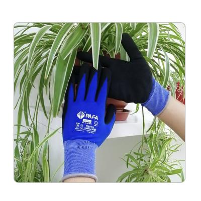 China Oilfield Lightweight Sandy 15 Gauge Nitrile Work Safety Gloves For Gardening for sale