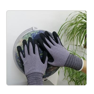 China Labour Protective Microfinish Palm Nitrile Dipped Gloves For Automotive Industry And Transportation for sale