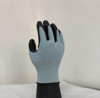 China Oil Resistant 13G Seamless Nitrile Gloves With Grip for sale