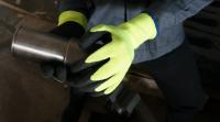 China Winter EN511 Anti Cold 7 Gauge Black Latex Gloves for sale