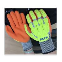 China Nitrile Coating HPPE 13 Gauge Level D Protection Cut Resistant Hand Gloves For Mining for sale
