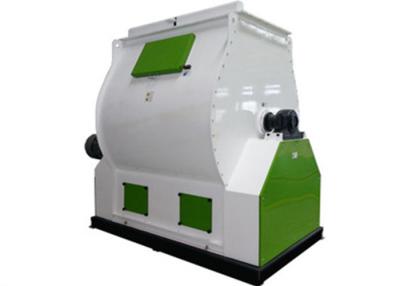 China Professional Single Shaft Cattle Feed Mixing Machine 500-2000kg Capacity 7.5-22kW Motor for sale