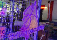 China Custom Neon Signs Offering 18 Color Options Including Single RGB and Dream Colors for Unique Visual Effects for sale