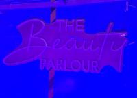 China Custom Neon Signs Providing Flexible Design Solutions with Acrylic and LED Neon Flex Materials for Various Applications for sale