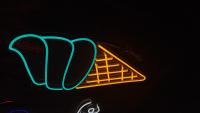 China Custom ice cream neon sign for coffee pub bar led neon sign for sale