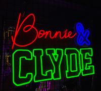 China Bonnie&clyde Lover weeding party bedroom house neon sign for sale