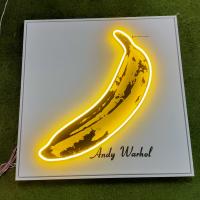 China Banana AC240V Cuttable Neon Sign Uv Resistant No Fragile Energy Saving for sale