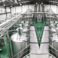 China Customized Stainless Steel Storage Tank 100-30000L Insulated Jacketed Drum for Food Beverage for sale