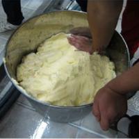 China Stainless Steel Butter Making Equipment 500L to 1500L Capacity 304 316L with Heating Jacket for sale