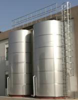 China 200m³ Stainless Steel Outdoor Milk Silo Tank 15000L to 120000L with Agitator for sale