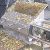 China Pomegranate Peeling Machine 5TPH Stainless Steel Automatic Fruit Seed Extractor for sale