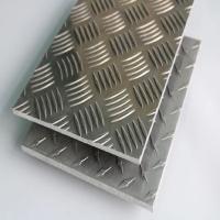 China 4017 Aluminum Tread Plate 1.6mm Thickness Bright Finish Diamond Pattern for Truck Beds for sale