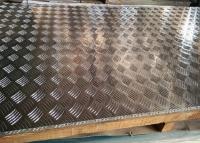 China 5052 H32 Aluminium Chequered Plate Coils 0.2-300mm Thickness Slip Resistance for Bus Body for sale