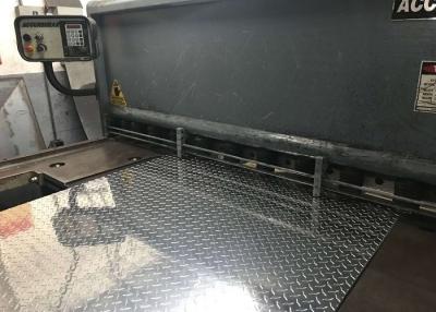 China Non Slip Aluminum Stair Tread Plates 3003 5052 1.0mm-20mm for Safety Flooring for sale