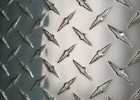 China 3003 5052 Tread Bright Diamond Raised Pattern Stair Tread Plates Corrosion Resistance for sale