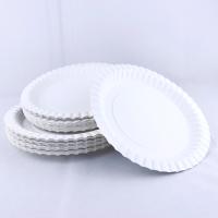 China Grease Resistant Biodegradable Paper Plates 1.2mm Eco Friendly Serving Dishes for sale
