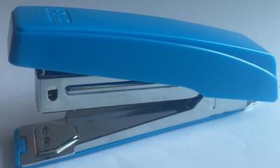 China Hot Sale Blue Color 10 Sheets Paper Available #10 staple Plastic And Metal Material Stapler for sale