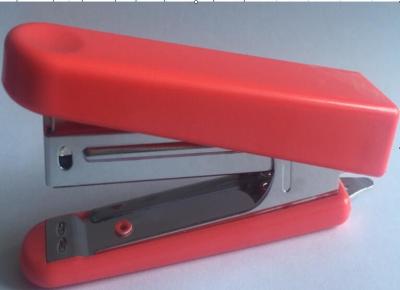 China Traditional 10 Sheets Paper Available #10 staple Plastic With Metal Material Stapler for sale
