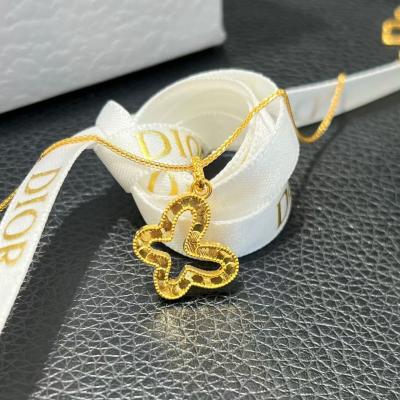 China 18K Gold Butterfly Pendant Moissanite Crushed Ice 0.26g 14.9mm Elegant Shiny for sale