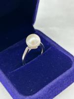 China 925 Silver Natural Freshwater Pearl Ring 9.5-10mm Elegant Promise Ring for Women for sale