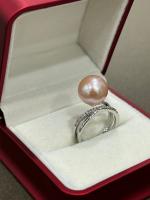 China 925 Silver Natural Freshwater Pearl Ring 10-12mm Elegant Engagement Gift for sale