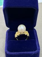 China 925 Silver Natural Freshwater Pearl Ring 12mm Golden Victorian Style Luxury Jewelry for sale
