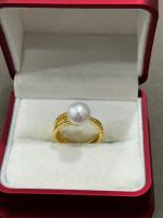 China Elegant 925 Silver Stackable Freshwater Pearl Ring with Natural Freshwater Pearl and Stackable Design for sale