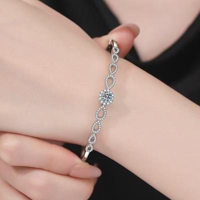 China 925 Silver Moissanite Bracelet for Women Daily Wear Anniversary Gift 56-60mm for sale