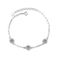 China 925 Silver Moissanite Bracelet Handmade Adjustable 16-18cm Skin Friendly Blue Gemstone Jewelry for sale