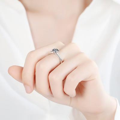 China 925 Sterling Silver Moissanite Ring Classic Six-Claw Bridal Ring 5-7cm for sale