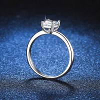China 925 Silver Moissanite Ring 5-7cm Four Claw Round Sparkling Wedding Engagement Women for sale