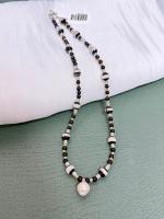 China Natural Freshwater Pearl Pendant Necklace 8-8.5mm Hypoallergenic Multi-color Elegant Jewelry for sale