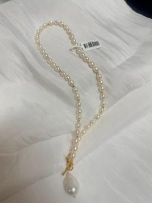 China Natural Freshwater Baroque Pearl Pendant Necklace 42cm White Elegant Jewelry for sale