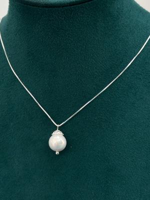 China 925 Silver Natural Freshwater Pearl Pendant Necklace 9-9.5mm White Round Pearl for sale