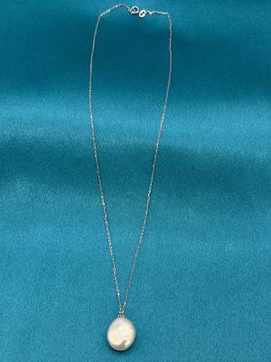 China 925 Silver Freshwater Pearl Pendant Necklace 14mm Pearl 41cm Chain Minimalist Design for sale